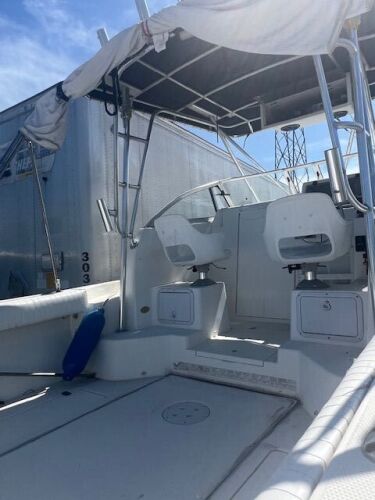 1998 27' Cobia Walk-around (Dania Beach, FL) - 2024520400025001-001-0000