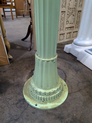 Pedistal Cast Iron & Porcelain Drinking Fountain